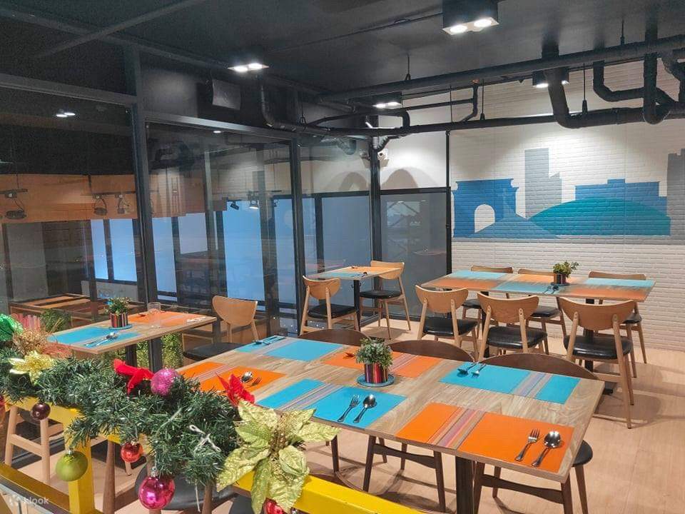 Cookbook Cafe in Centro Tower